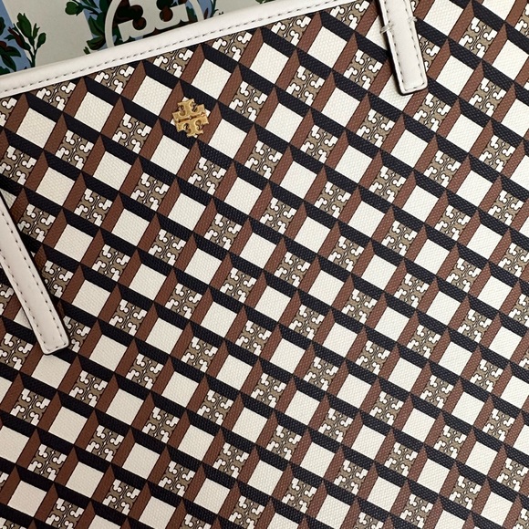 Tory Burch | Bags | New Tory Burch Signature Doublet Monogram Geo ...